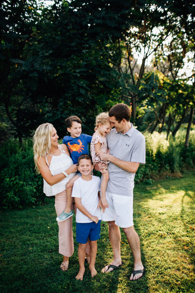 Planning Outfits for a Family Photo Shoot » rebuild mode - coming soon!